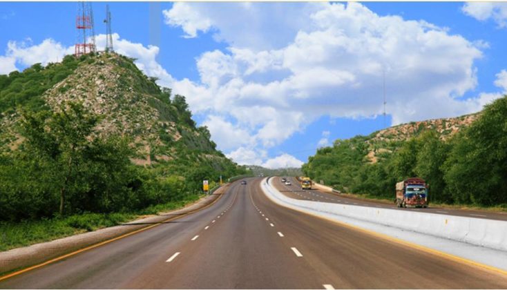21 Breathtaking Pictures of Lahore – Islamabad Motorway M2 | Paki Holic